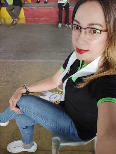 Rowena from Naga, Philippines seeking for Man - Rose Brides